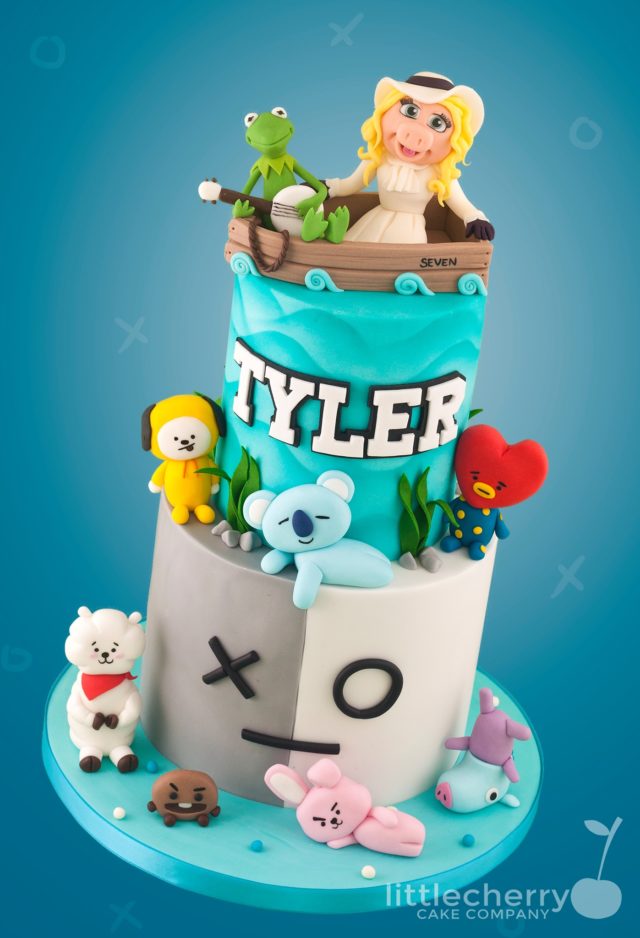 Kermit and Miss Piggy Meet BT21 Cake - Between The Pages Blog