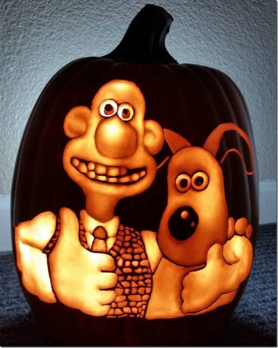 Great Wallace and Gromit Pumpkin - Between The Pages Blog