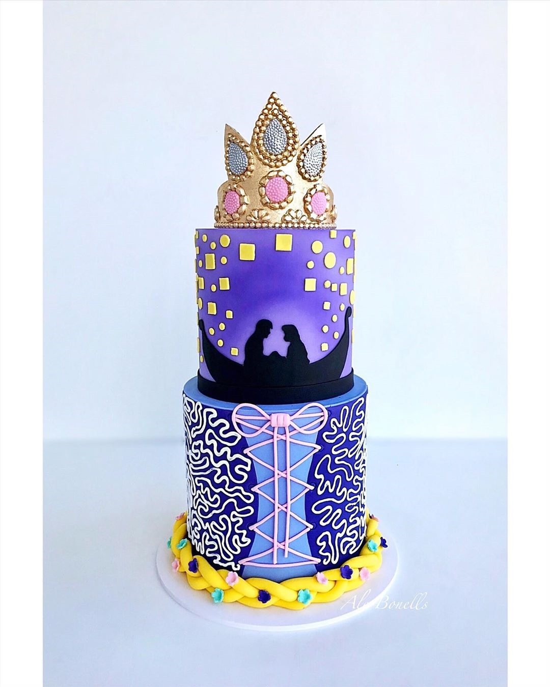 Lovely Tangled Cake - Between The Pages Blog