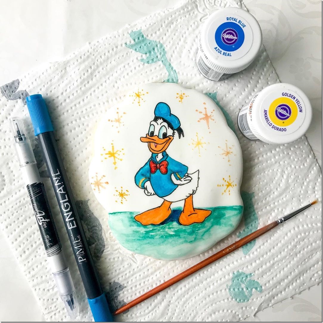 You'll Go Quackers Over These Donald Duck Cookies - Between The Pages Blog