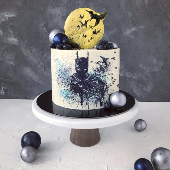 This Batman Cake Will Take Your Breath Away! - Between The Pages Blog