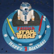 Fabulous R2-D2 and R2-M5 Cakes - Between The Pages Blog