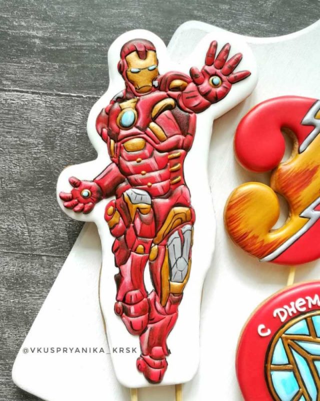 Amazing Iron Man 31st Birthday Cookies - Between The Pages Blog