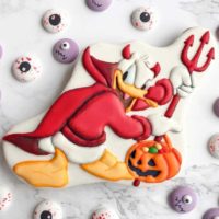 You'll Go Quackers Over These Donald Duck Cookies - Between The Pages Blog