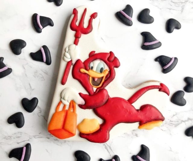 Donald Duck Halloween Costume Cookies - Between The Pages Blog