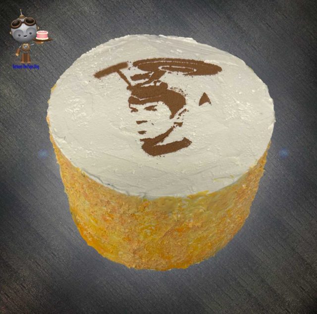 Star Trek Decorated Sugar Free Cake Tutorial - Between The Pages Blog