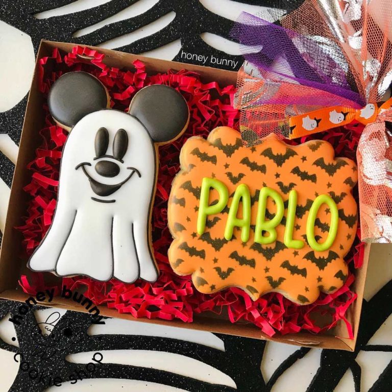 Mickey Ghost & Orange Bats Cookie Set - Between The Pages Blog